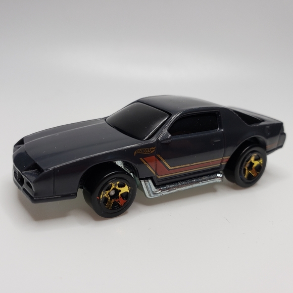 Toys | Camaro Z28 213 Hot Wheels Muscle Mania 5 Pack Exclusive Car Grey ...